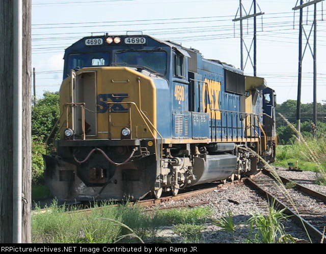 CSX #4690